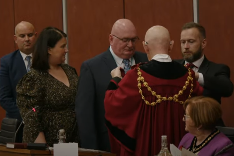 Oldham elects first independent deputy mayor - but not everyone is pleased