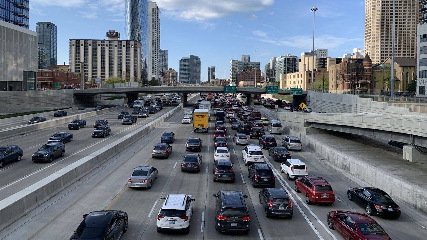 Kennedy Expressway ramp closures delayed as record Memorial Day travel ...