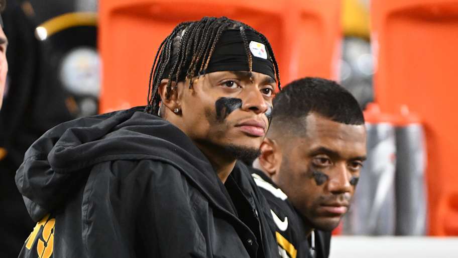 Steelers Writer Predicts Jets' Justin Fields Will Fail Miserably