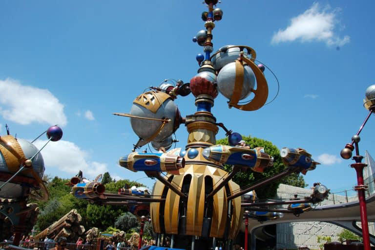 The Best Disneyland Rides for Toddlers & Preschoolers for 2025