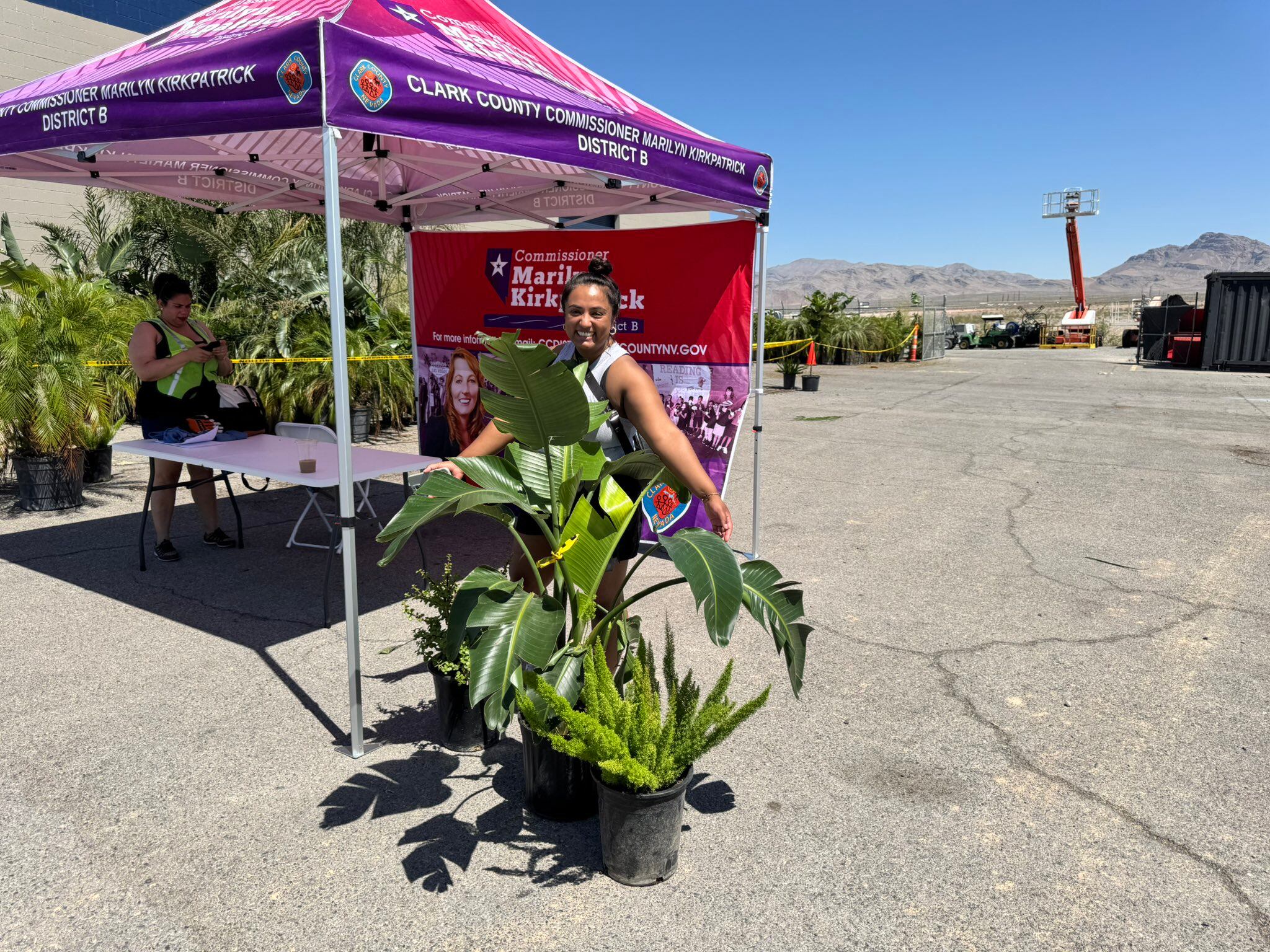 GIVEAWAY: Take home a tree, plant from EDC Las Vegas