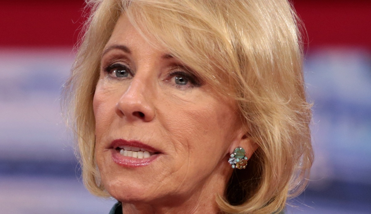 Billionaire Trump Donors Plot "Shadow Operation" In Michigan For 2026 ...