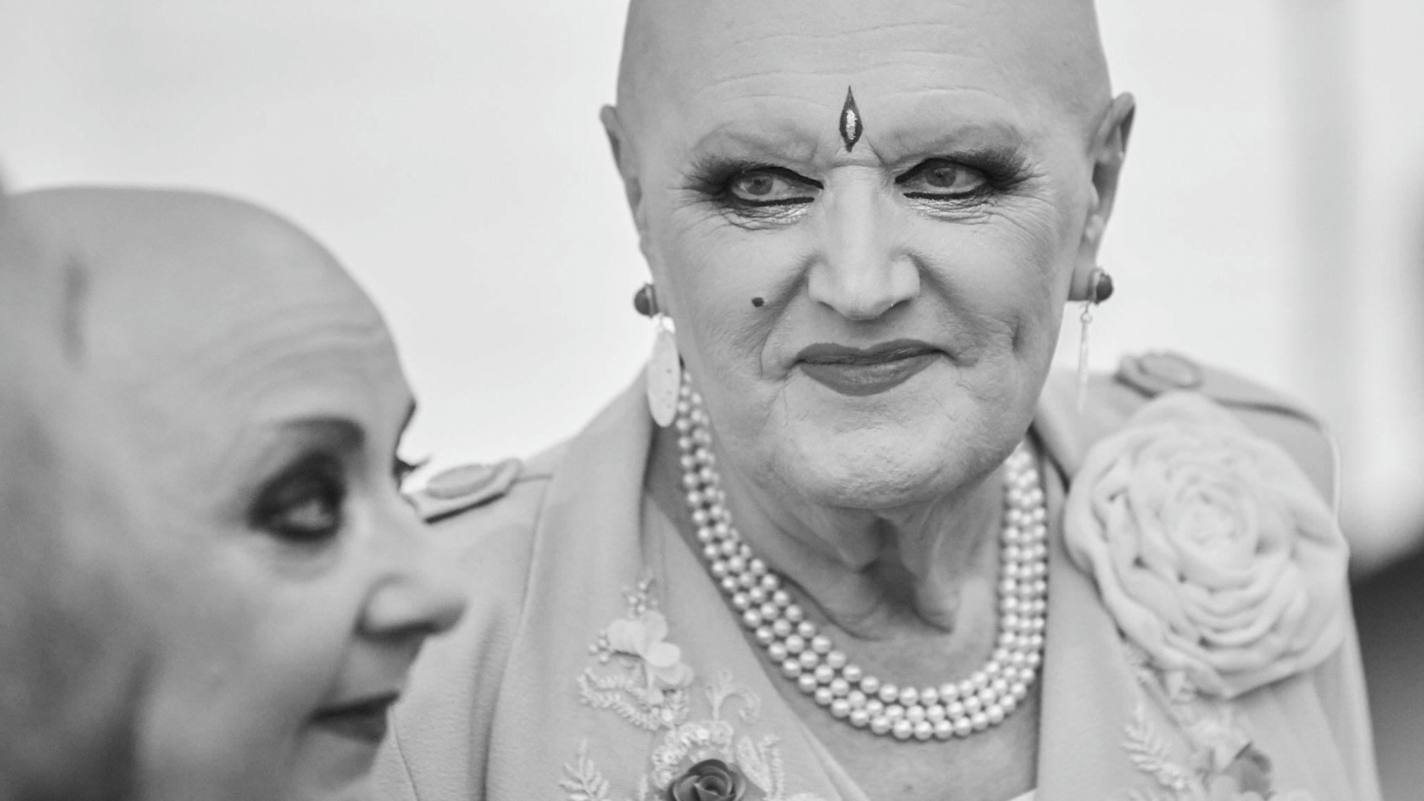 Eva ist tot: Künstlerin des Duos „Eva & Adele“ aus Berlin ist gestorben