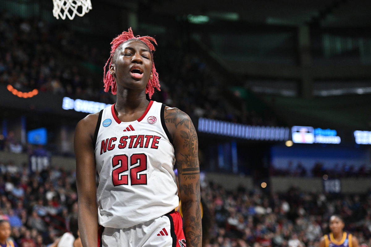 Days After Mother’s Tragic Death, Emotional Saniya Rivers Pays Her ...