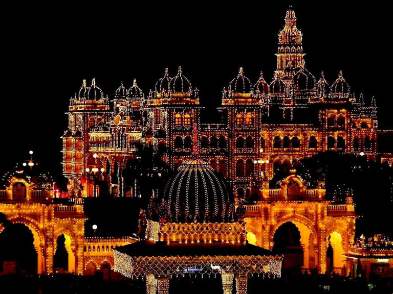 How Mughal & Rajput Architecture Blend In Mysore City’s Monuments