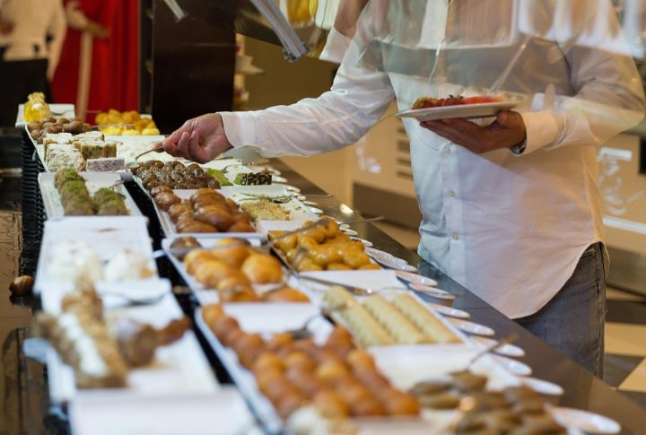 25 Guest Behaviors That Come Off As Rude In Hotels