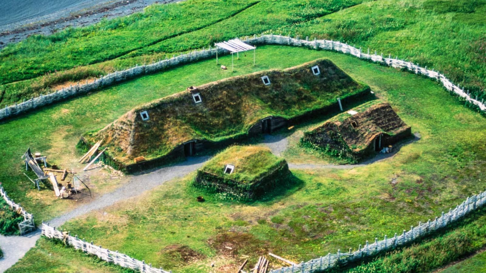 20 Canadian Historical Moments Schools Didn’t Teach You