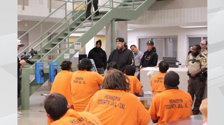 Musician Jelly Roll visits Hennepin County Jail in Minnesota