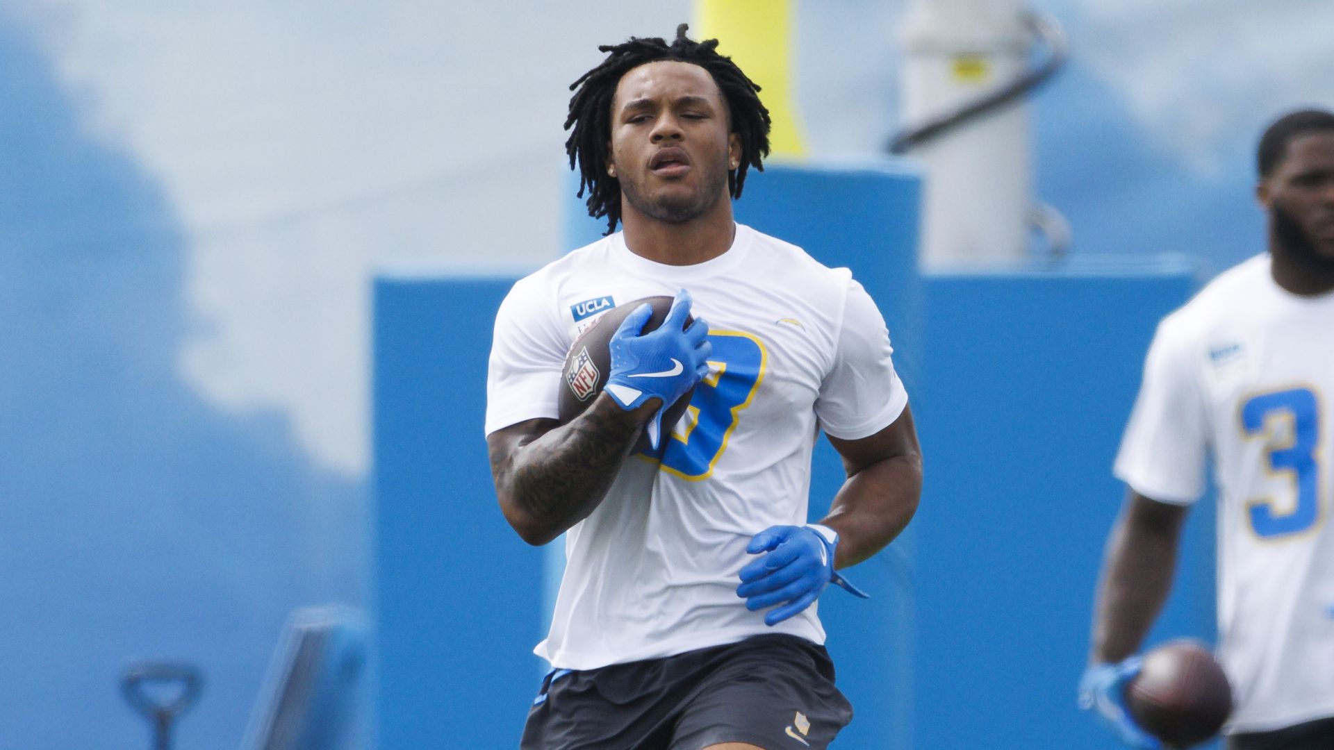 Chargers RB Omarion Hampton projected to lead rookies in several ...