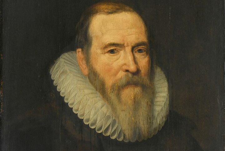 The rise and fall of the world's first global company