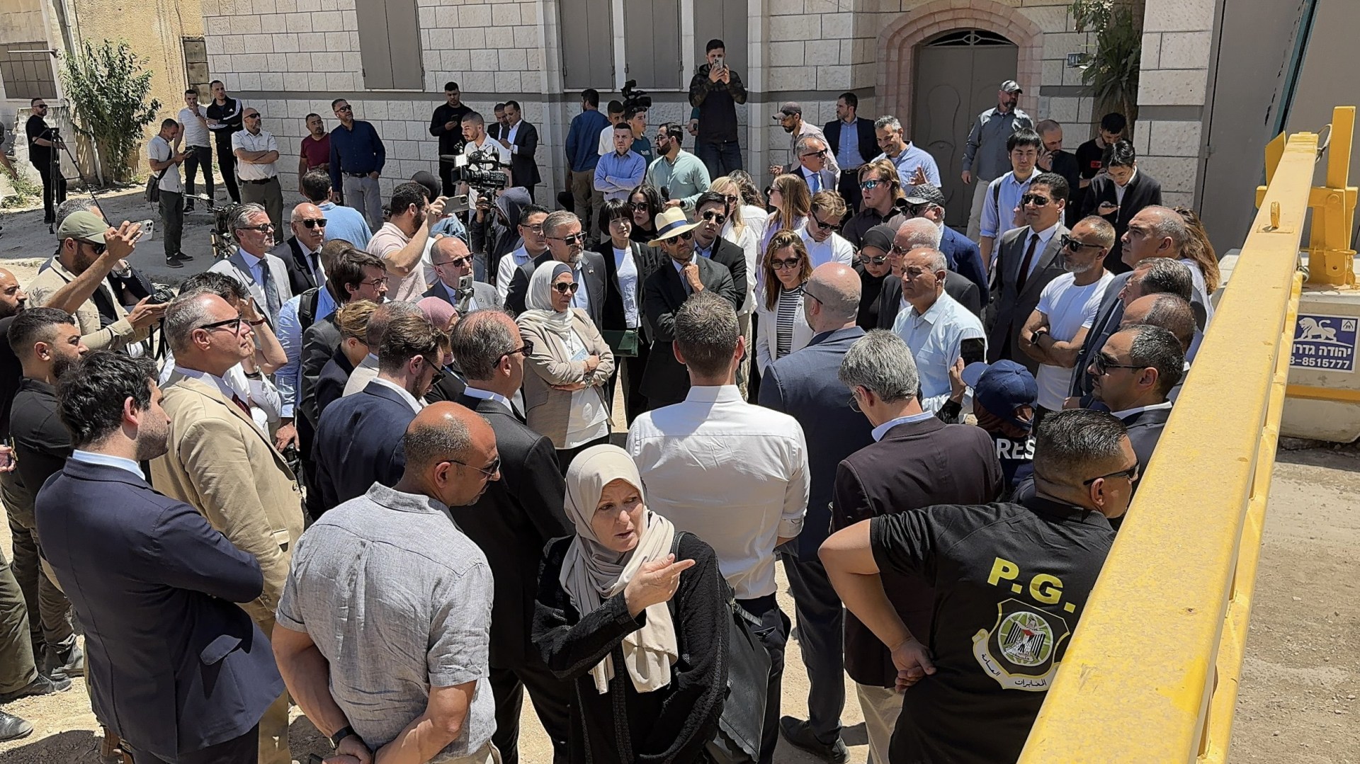 Israeli army fires 'warning shots' at foreign diplomats in West Bank