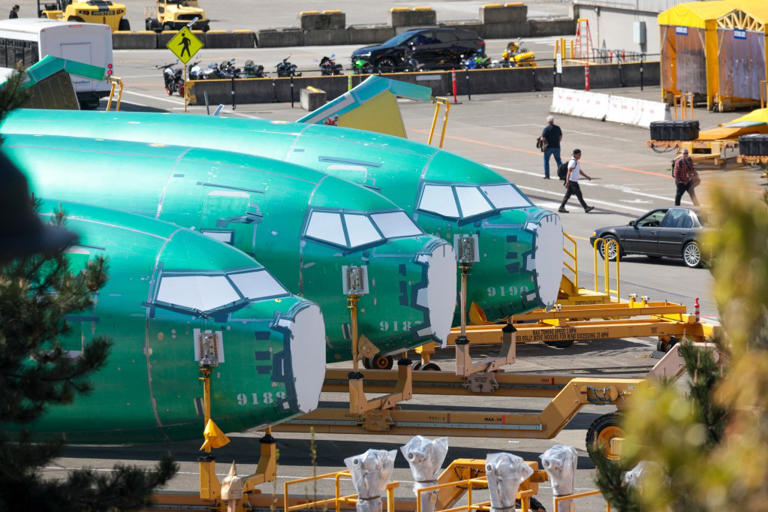 Boeing finally speeds up pace of 737 MAX production following last year ...