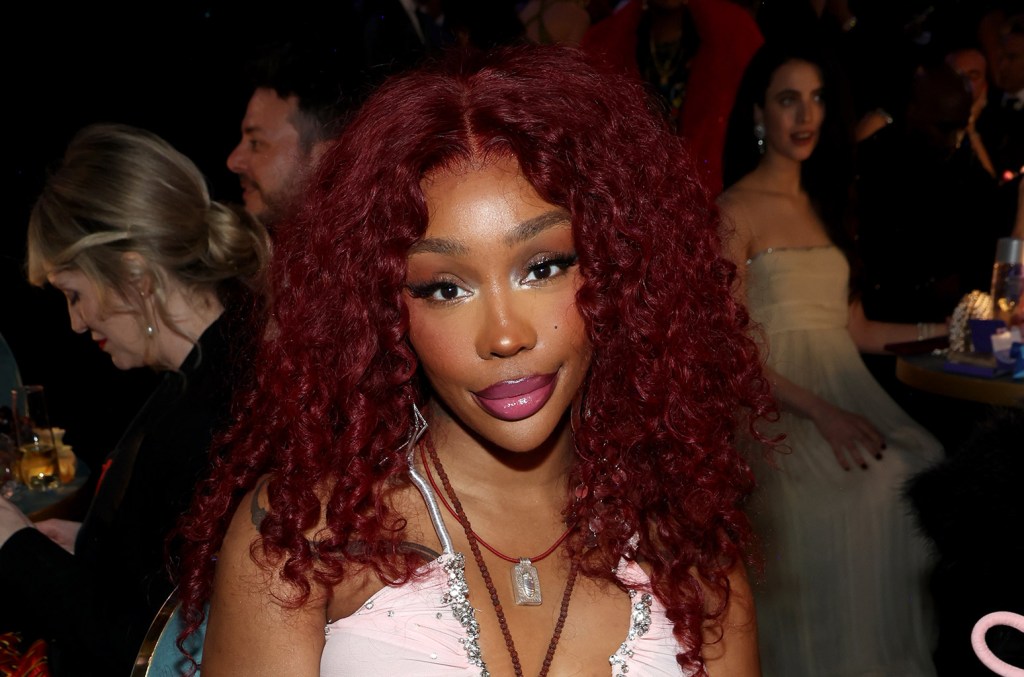 SZA Says She Doesn't Have ‘Any Stake' in Drake vs. Kendrick Lamar Feud ...