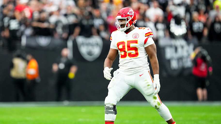 Chris Jones gets elite placement on PFF list while Kelce drops hard