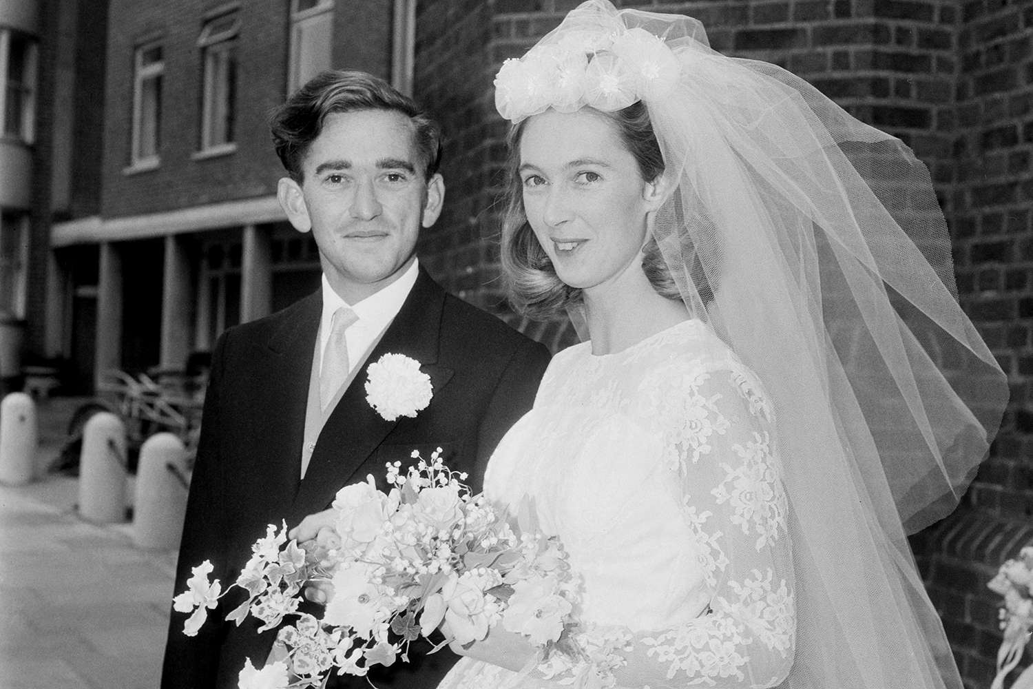 Jane Goodall, 91, Reveals Why Her First Marriage Ended After 10 Years ...