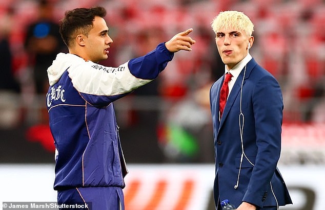 Alejandro Garnacho and his brother aim digs at manager Ruben Amorim