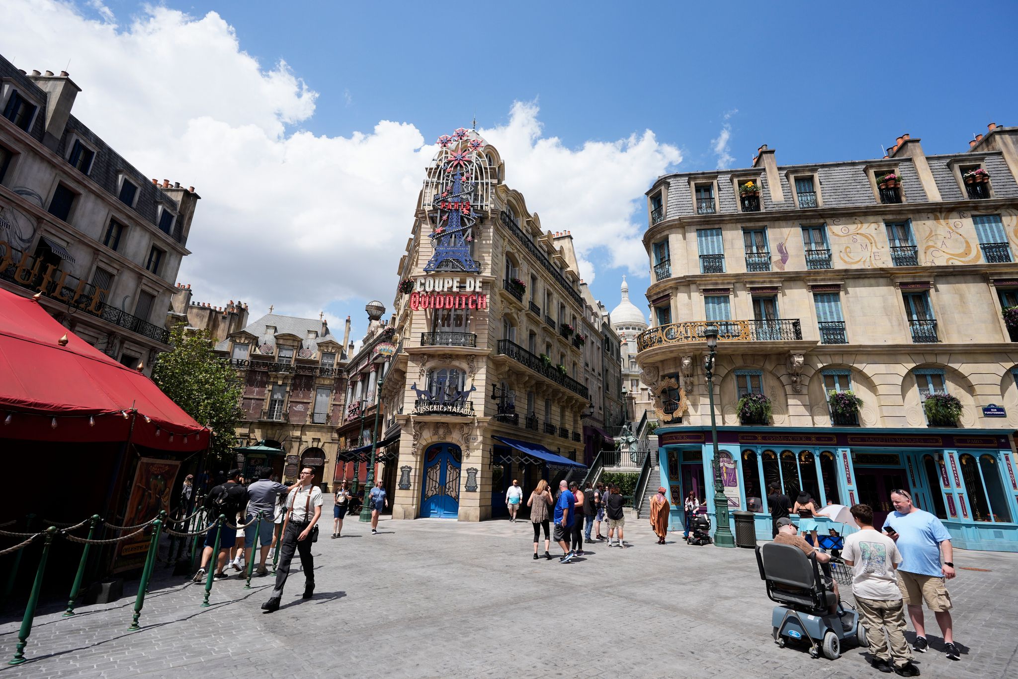 Epic Universe is already seeing 5-hour wait times for its marquee ride