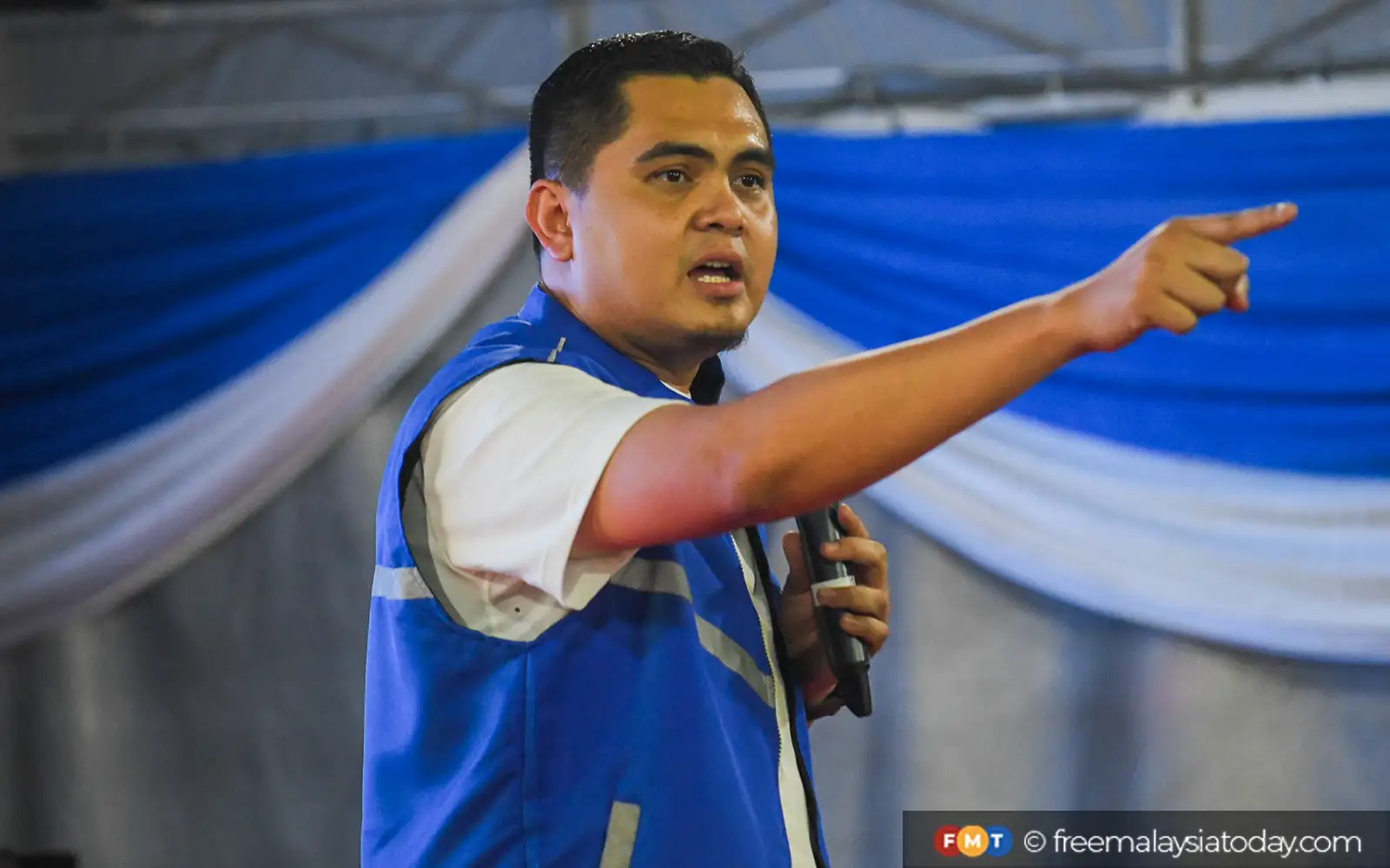 In DAP-Akmal joust, jaw-jawing is preferable to war-warring