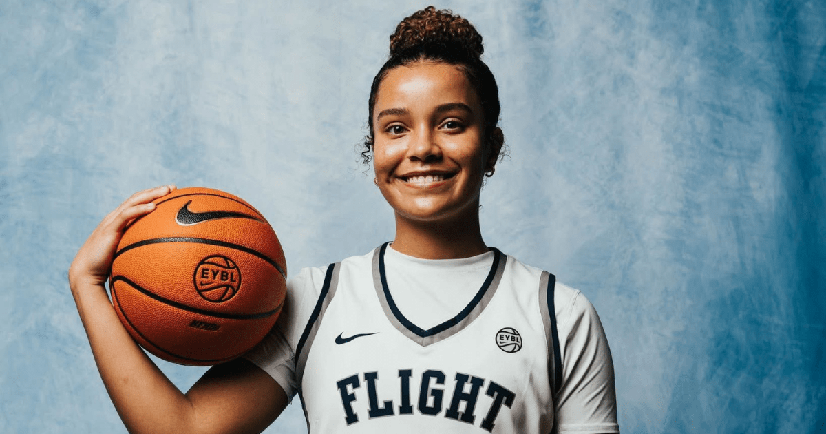 Kentucky WBB offers Whitley Rogers, the 2025 Arkansas Gatorade Player ...