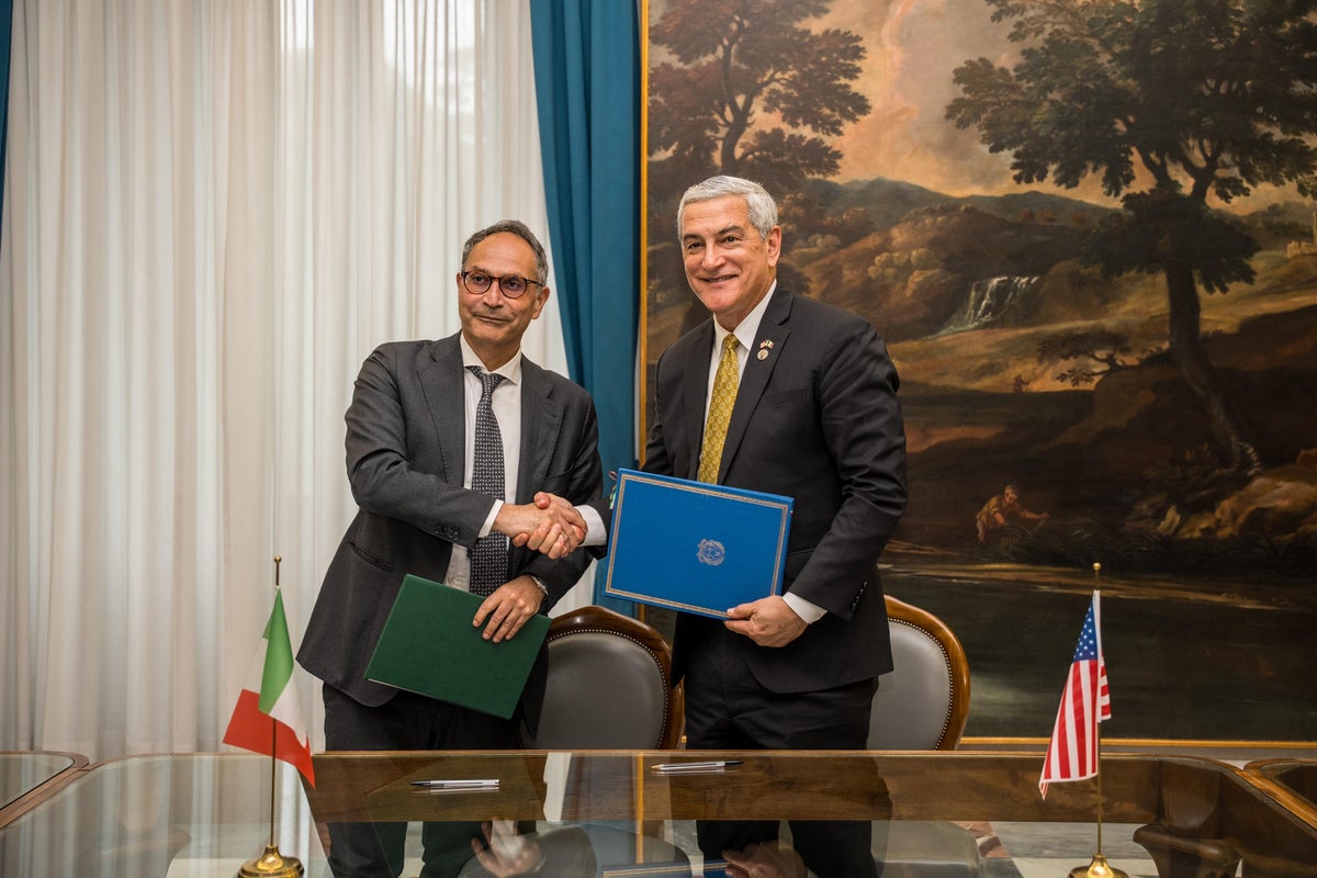 US and Italy launch new effort to find remains of soldiers who went ...