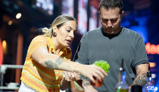 ‘MasterChef' recap: 6 ‘Dynamic Duos' compete for white aprons in ...