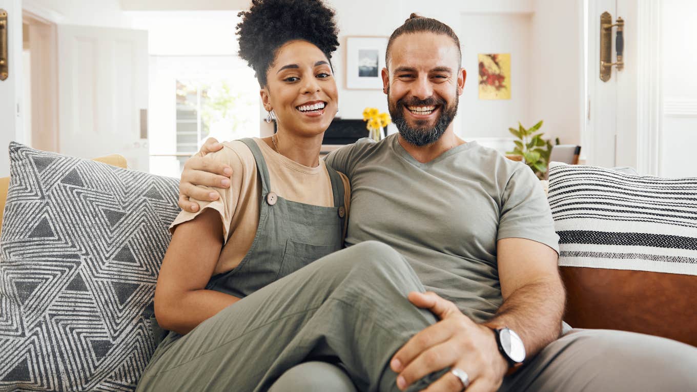 10 Little Reasons Left-Handed People Make The Most Loving Partners ...