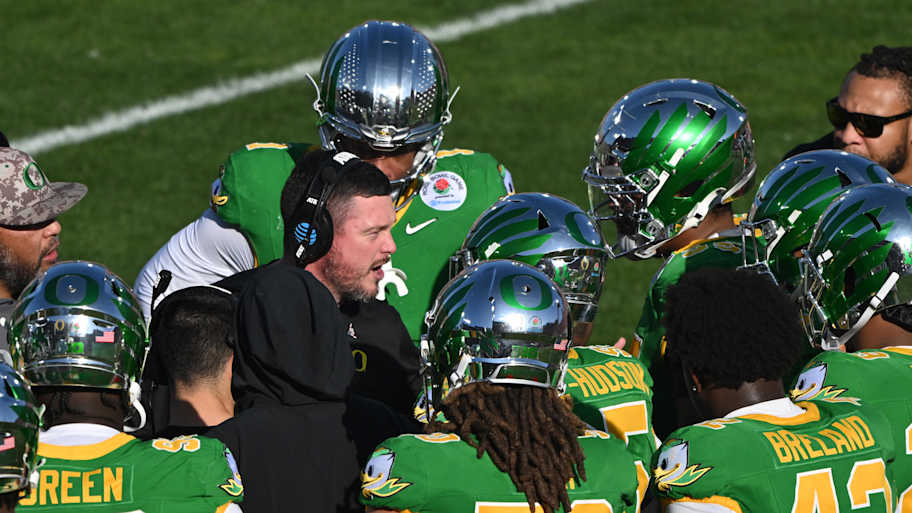 Oregon Ducks Snubbed In Latest Big Ten Power Rankings?