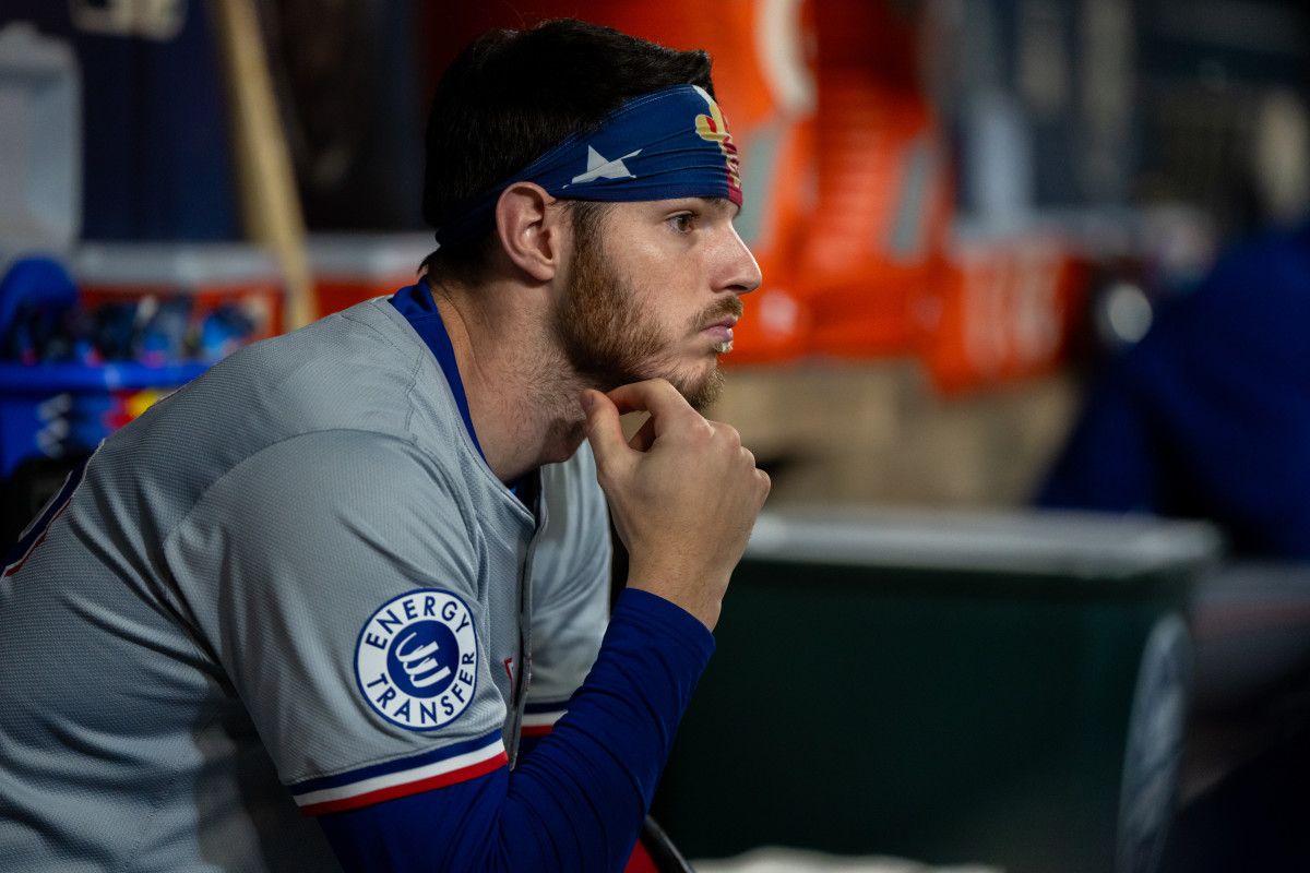 Rangers Announce Jonah Heim News After Leaving Yankees Game