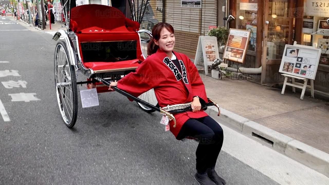A Day in the Life of a Japanese Rickshaw Girl