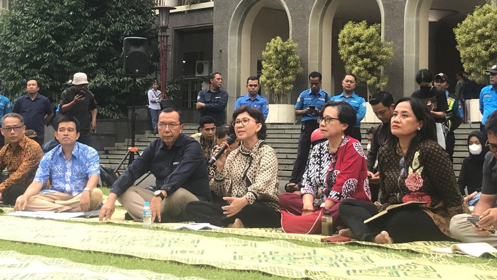 Mahasiswa UGM Tuntut Rektorat Nyatakan Mosi Tidak Percaya