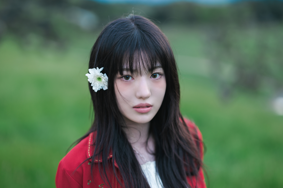 걸그룹 ‘키키(KiiKii)’ 멤버 수이, SSG랜더스 승리 기원 시구