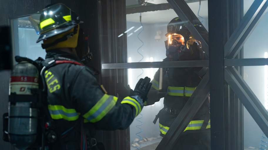 911 star shares what it was like to film Bobby's death: 'It did feel ...