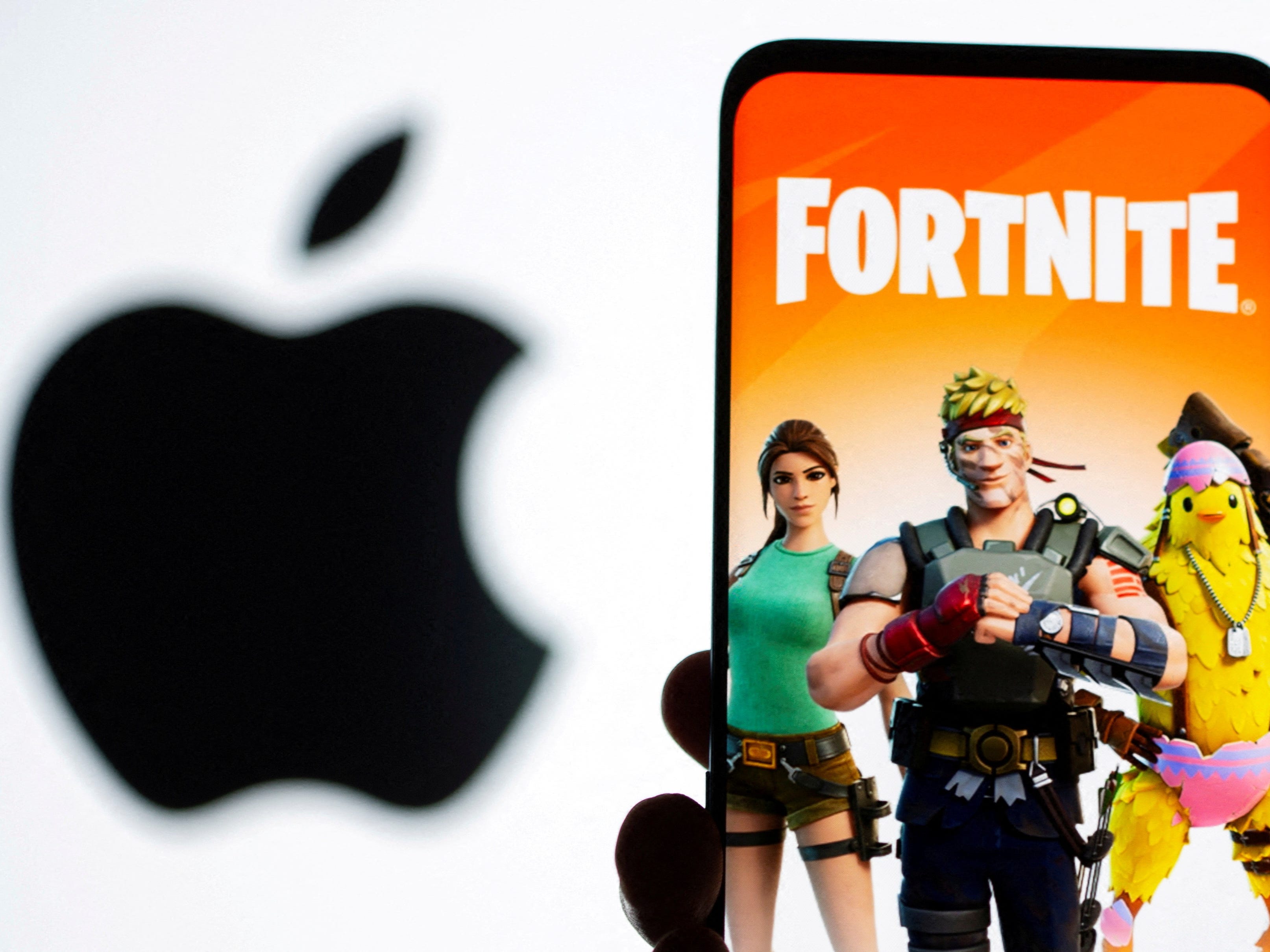 Epic CEO's reaction after Fortnite dominates on the App Store after 5 ...