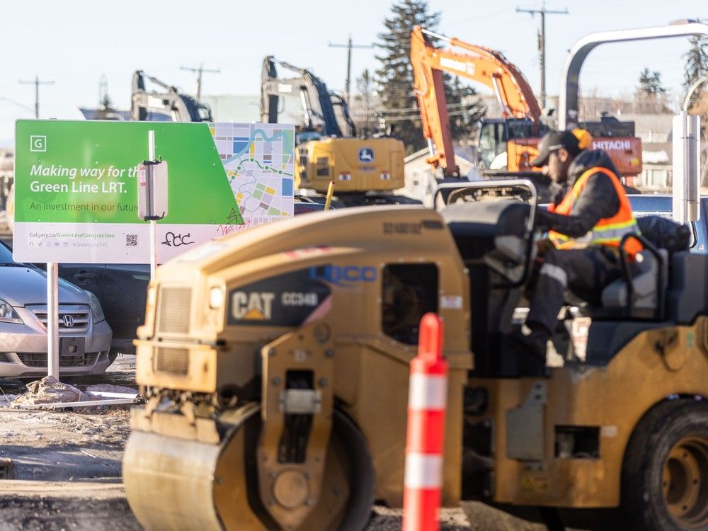 Ahead of Green Line construction, city setting up bird deterrents along ...
