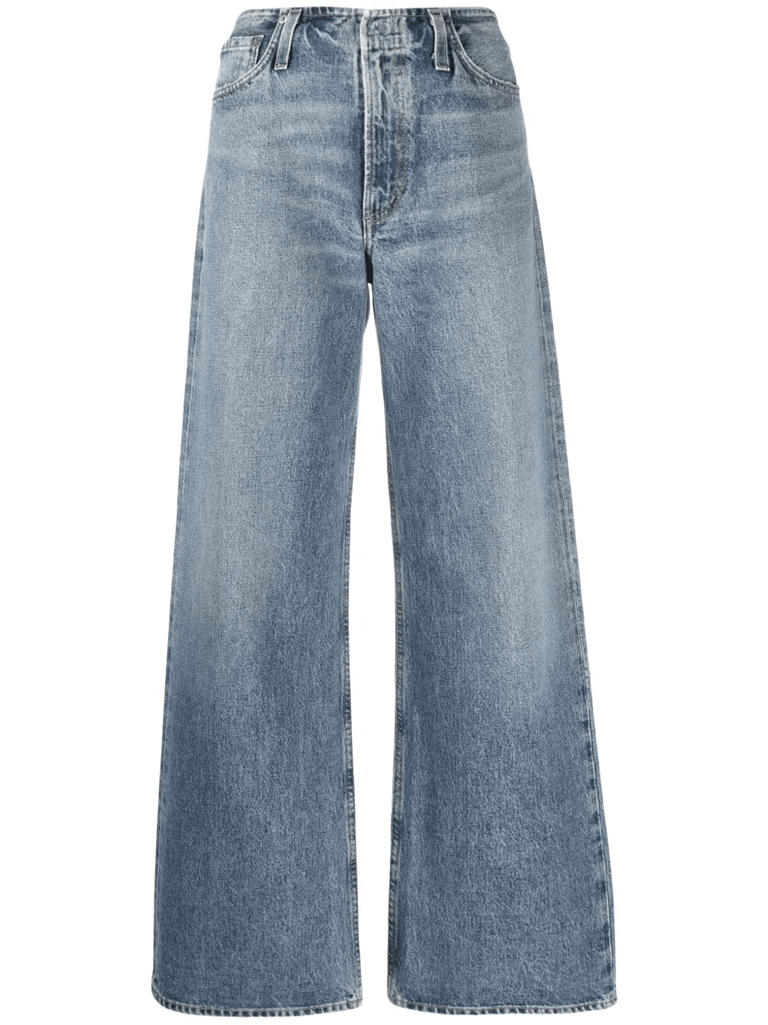 Los zapatos planos más elegantes para llevar con jeans baggy, balloon y ...