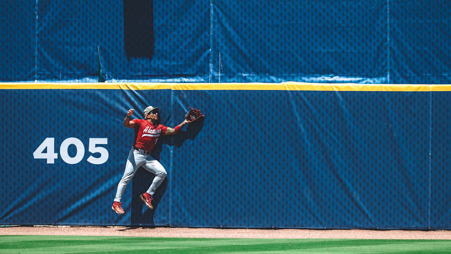 Alabama Baseball's Pitching Gambles Fail, Crimson Tide Loses to Tennessee