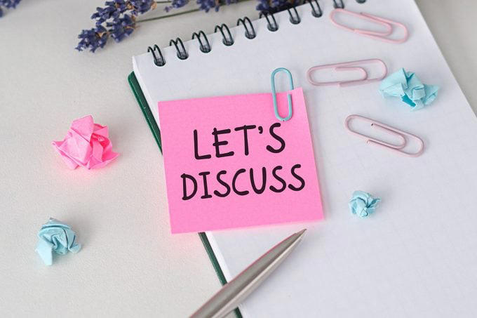 “Lets” vs. “Let’s”: The Right Way to Use Each Word