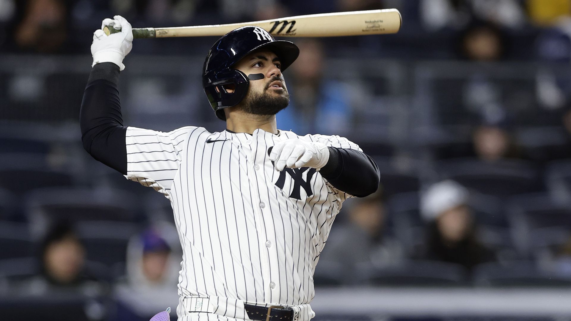 Yankees 4, Rangers 3: Martian’s walks off into orbit, Yanks take series