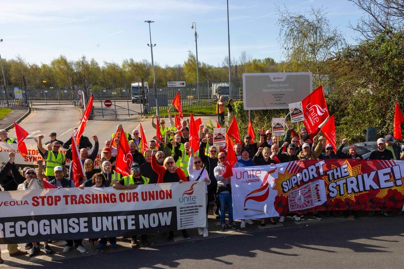 Inside the Sheffield binmen strike from 'pulled deals' to missed ...