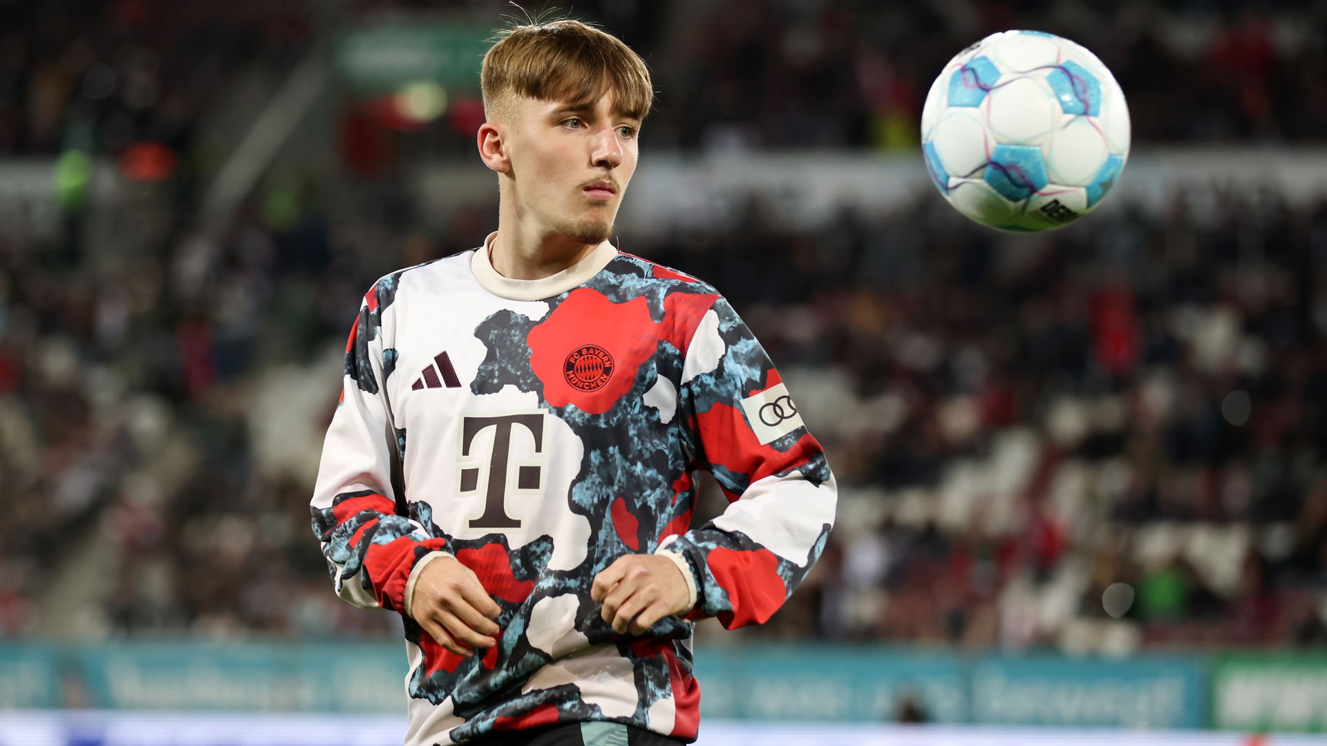 Bayern Munich campus sporting director looks to dial back the hype ...