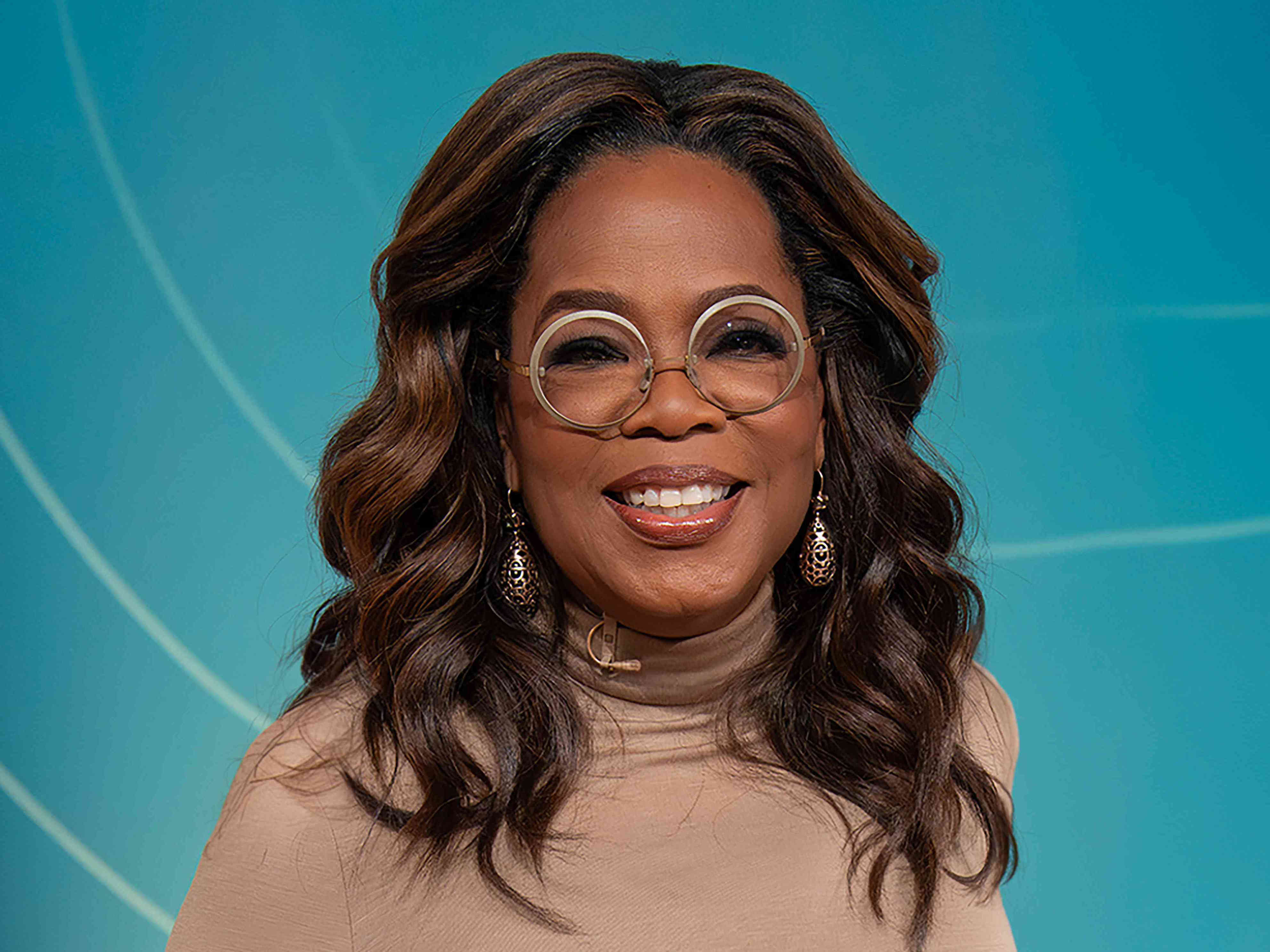 Oprah's Stretchy Spanx Pants That Feel "Like a Hug" Are on Surprise Sale