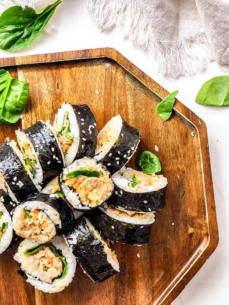 Spicy Tuna Kimbap Rolls – Quick & Tasty Recipe