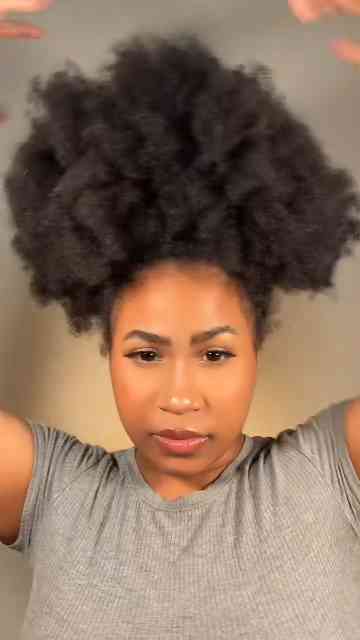 Styling Afro Hair – Easy Tips for Puffs and Natural Looks