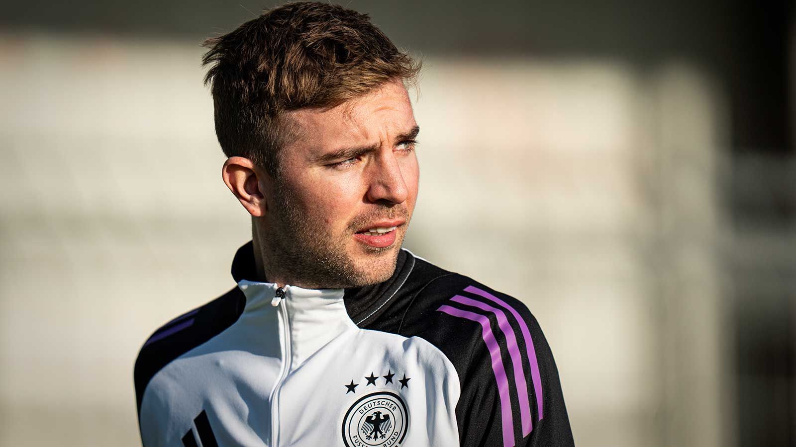 "Ich habe mich immer gefragt: Wie doof seid ihr?": DFB-Weltmeister mit ...