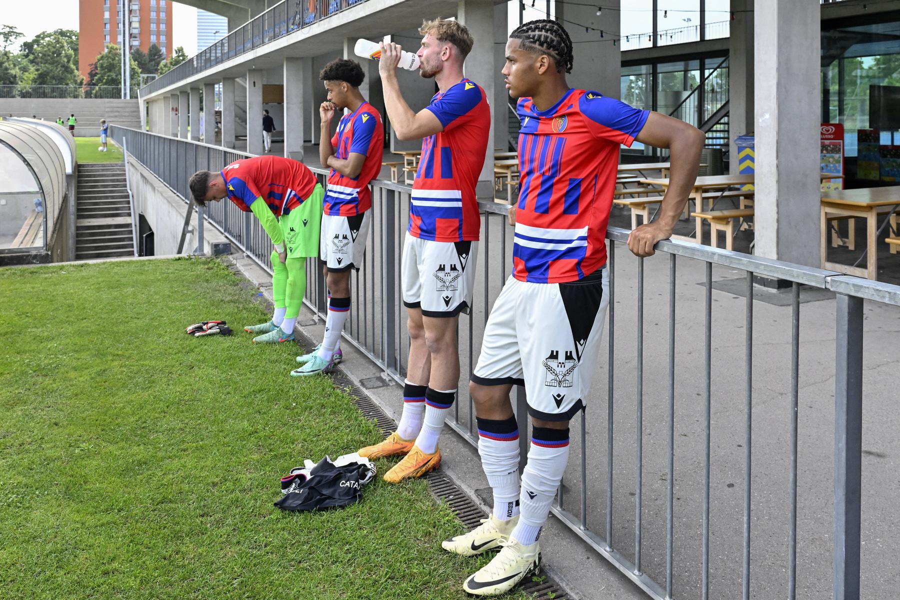 SK Sturm: Böving-Abgang steht bevor: Sturm mit Axel Kayombo einig