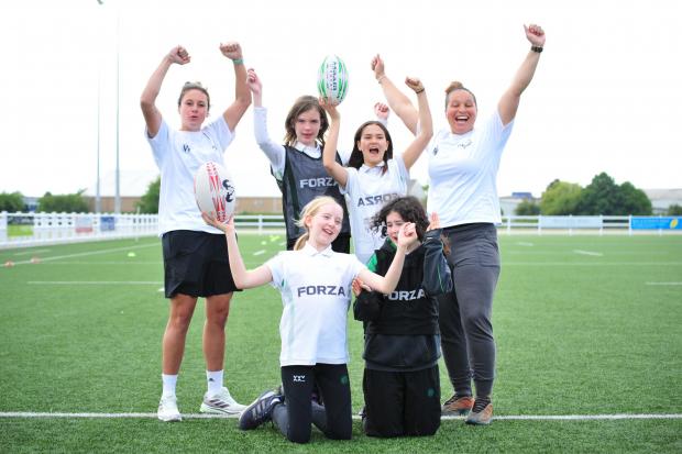 Former England rugby stars attend Oxford school tournament