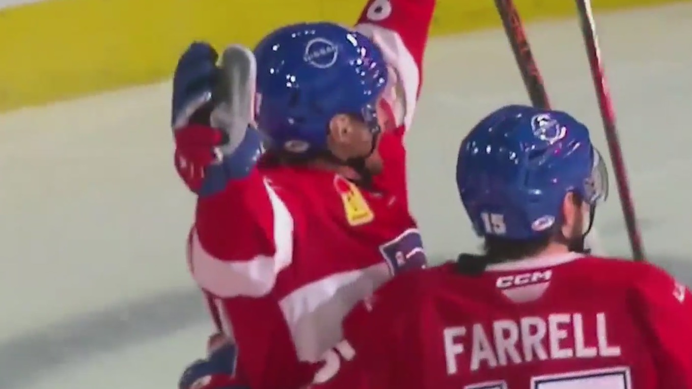 Third period collapse sends Amerks to game 3 defeat