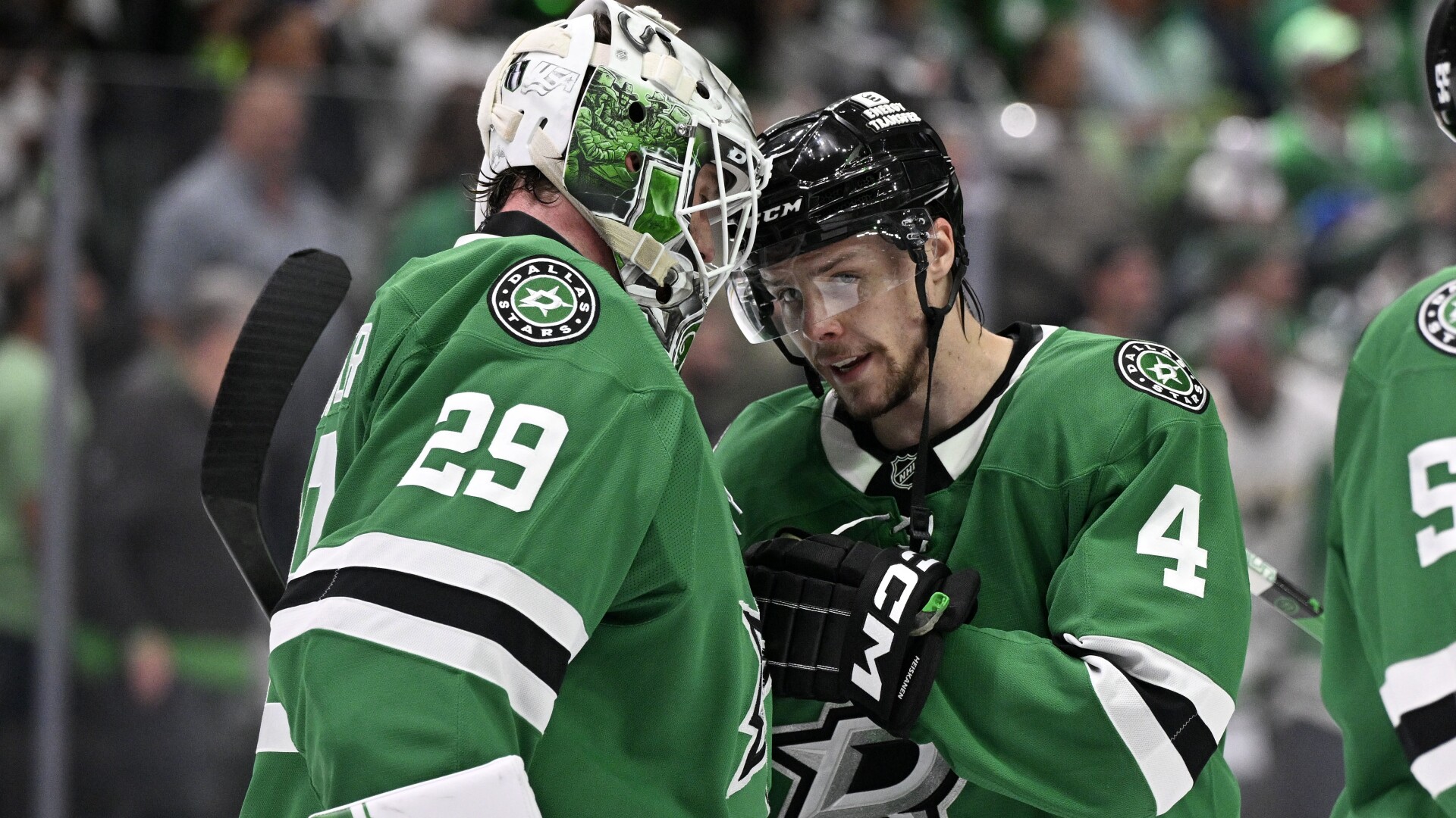 Stars score 3 PP goals in 5 1/2 minutes early in 3rd, rally to beat ...
