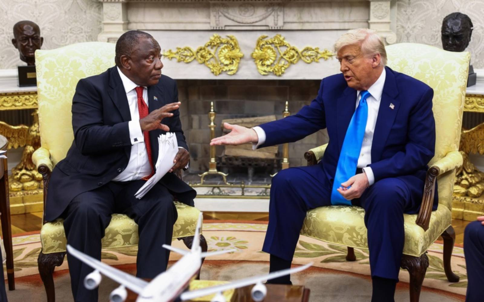 Trump confronts S. Africa’s Ramaphosa with false claims of white genocide