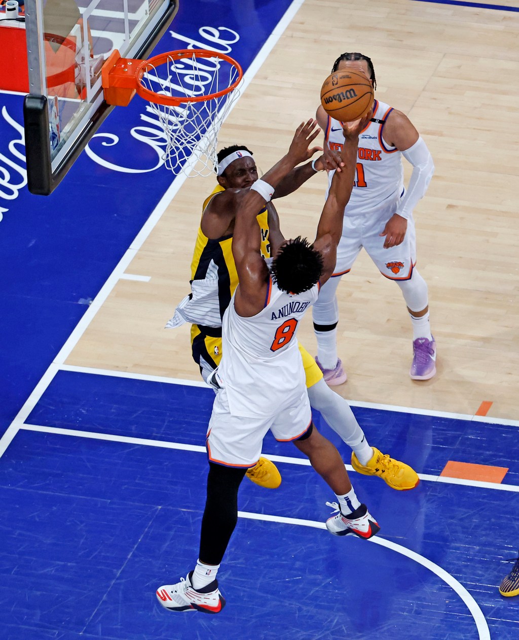 The controversial call that set up Knicks for devastation in Game 1 ...